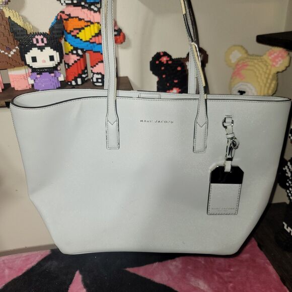 Marc Jacobs | Bags | Marc Jacobs Large Tote Saffiano Leather Shoulder ...